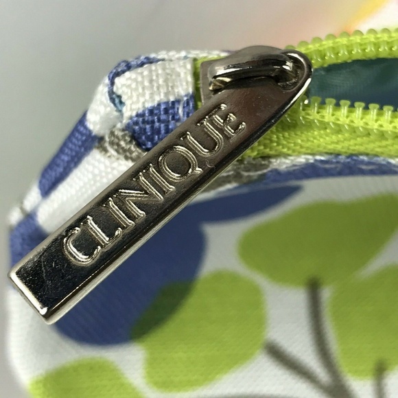 Clinique | Bags | Lot New Clinique Makeup Travel Accessory Bags Zip ...